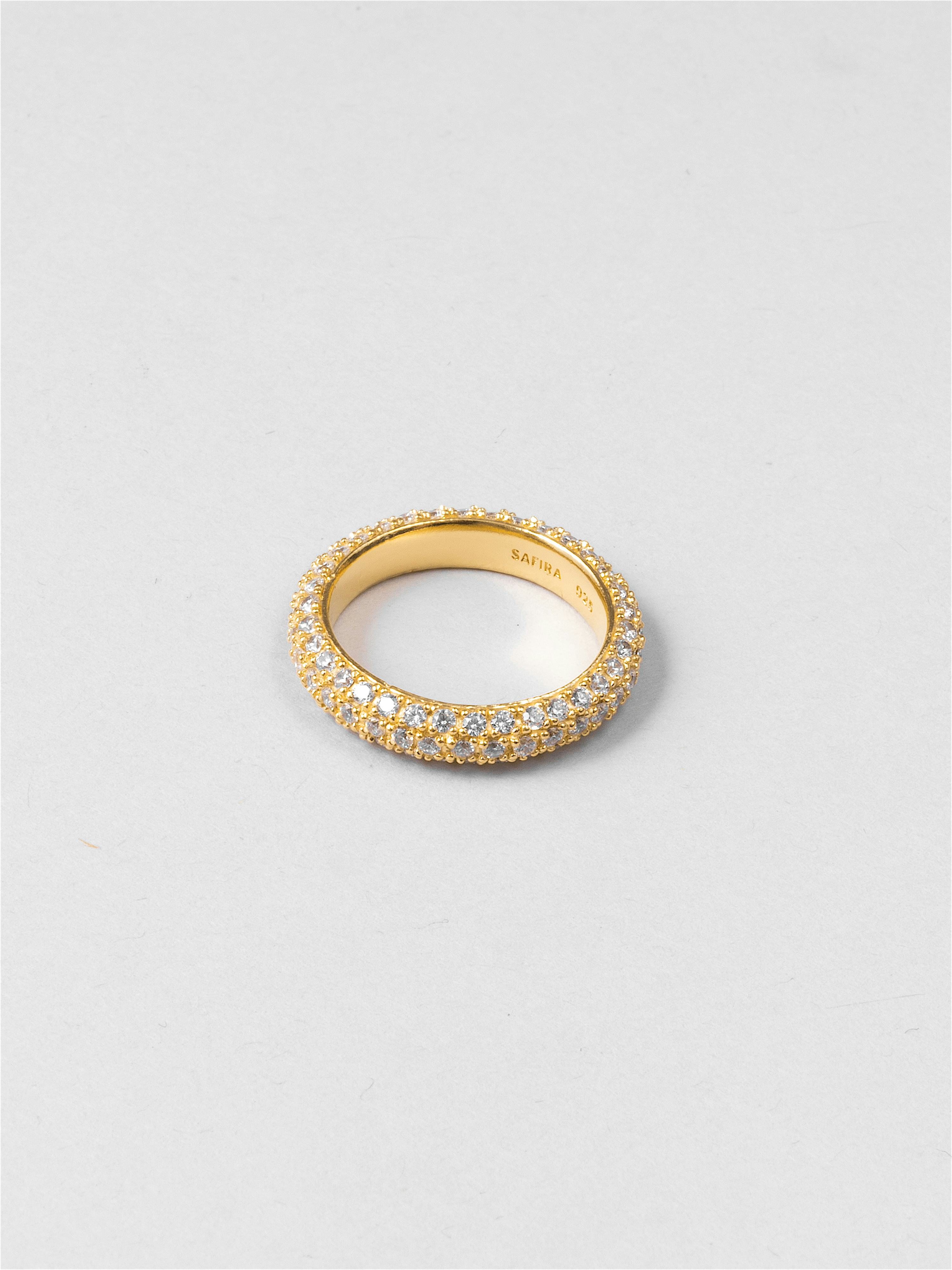Guldringar | Guld ring | Svenskt designade smycken | SAFIRA | Safira